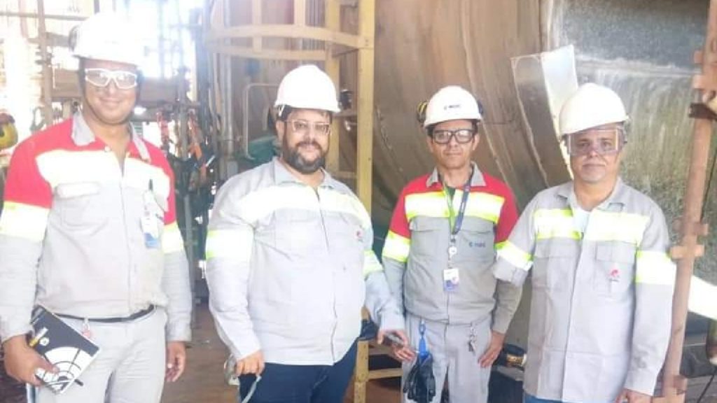 Diretores do Sindicato Matabase acompanha manutenção periódica em ...