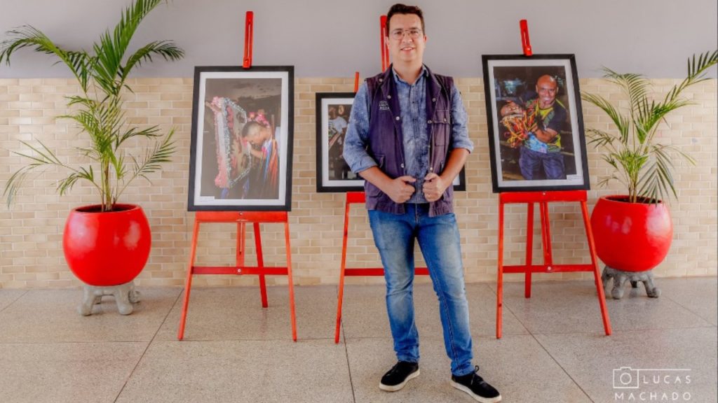 Exposição “Fé e Perseverança” do fotógrafo Catalano, Lucas Machado ...