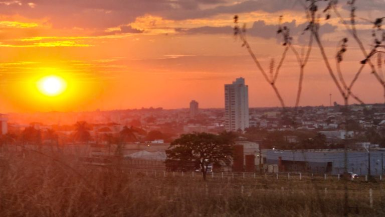 Previsão do tempo: Segunda-feira será de sol e névoa fraca ao amanhecer ...