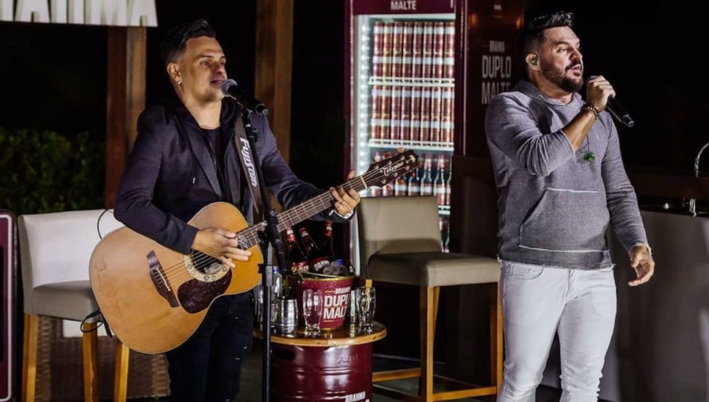 Carlos & Jader prometem agitar Catalão em um show imperdível no Fogão ...